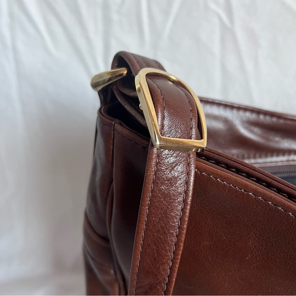 SAS | Bags | Sas Genuine Leather Shoulder Bag Purse Brown Handsewn ...